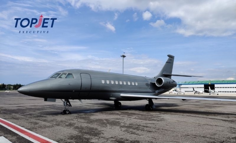 Si allarga la flotta di Topjet Executive con il nuovo Falcon 2000